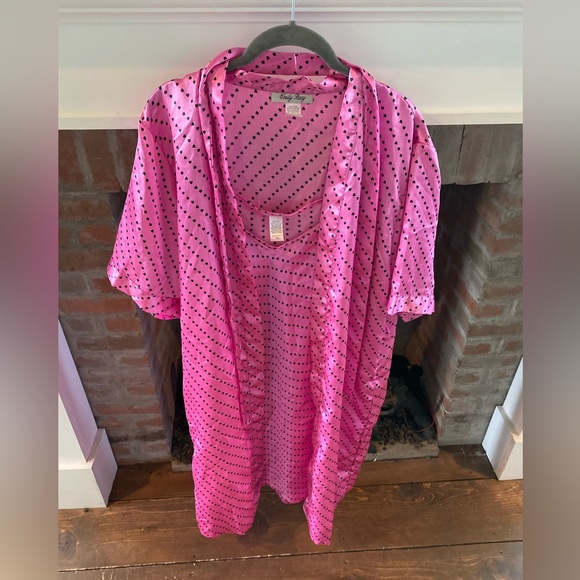 Emily Stacy | Intimates & Sleepwear | Emily Stacy Hot Pink Black Hearts ...